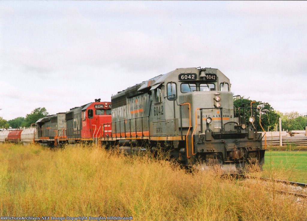 Two SD40-3s and an SD40-2